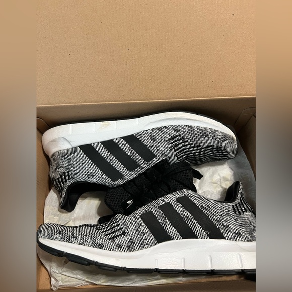 adidas | Shoes | Adidas Swift Run | Poshmark